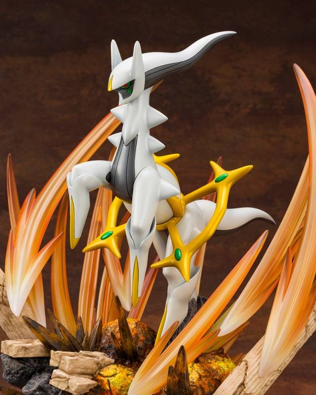 Pokemon Legends: Arceus - Arceus Non Scale Figure - LIMITED EDITION ...