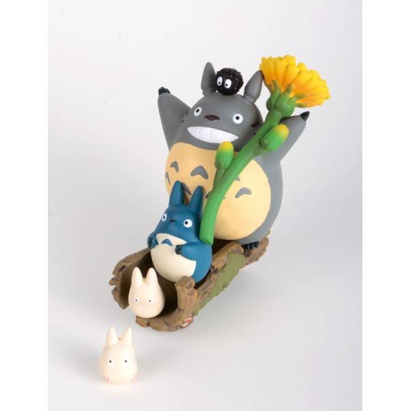 Studio Ghibli: My Neighbor Totoro - Character Stack Game (Flowers and ...