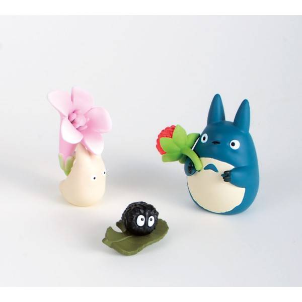 Studio Ghibli: My Neighbor Totoro - Character Stack Game (Flowers and ...