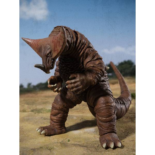 S.H.FIGUARTS: Ultraman - Gomora ( Reissue) | Nin-Nin-Game.com