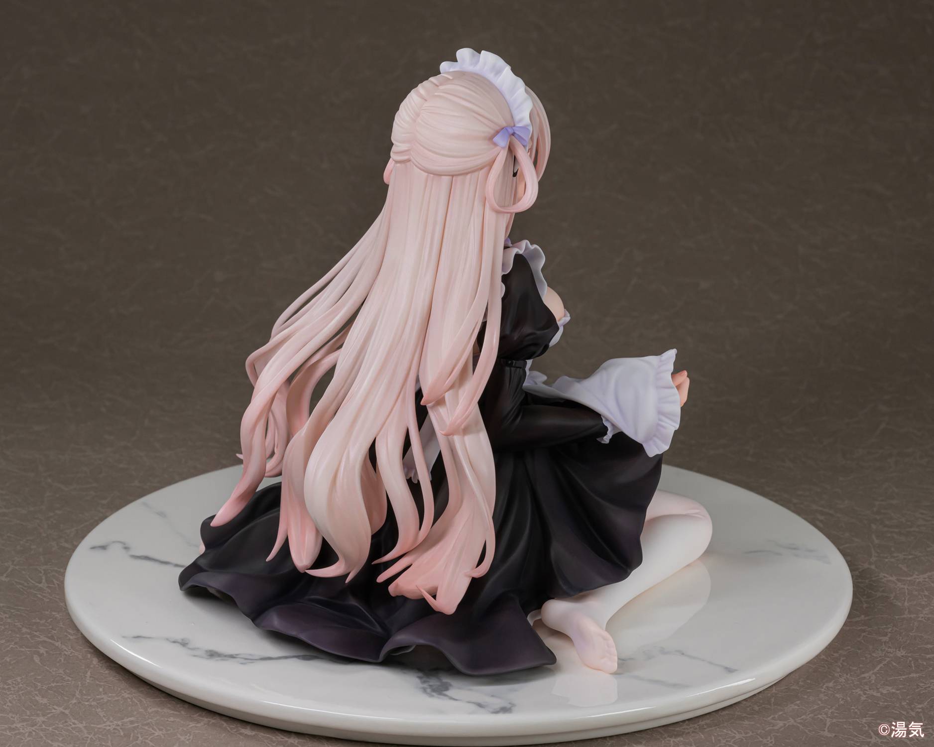 Original Character: Clumsy maid "Lily" 1/6 - Illustration by Yuge | Nin ...