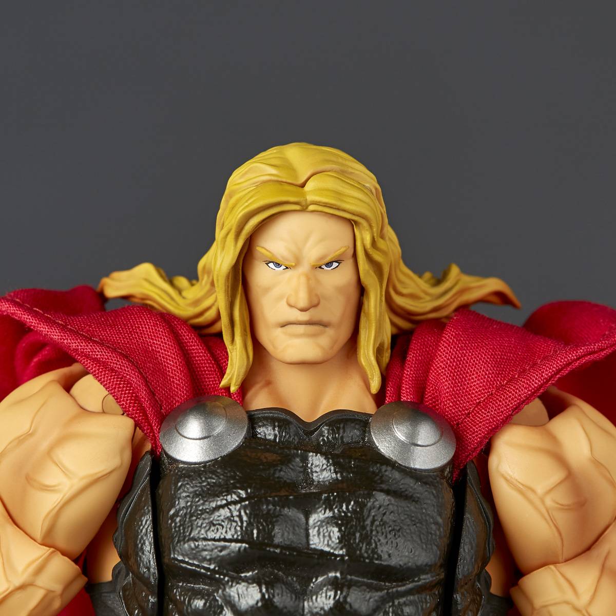 Amazing Yamaguchi/ Revoltech: Thor | Nin-Nin-Game.com