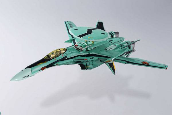 Buy Macross F RVF-25 Messiah Valkyrie Luca Angelloni Model Renewal Ver ...