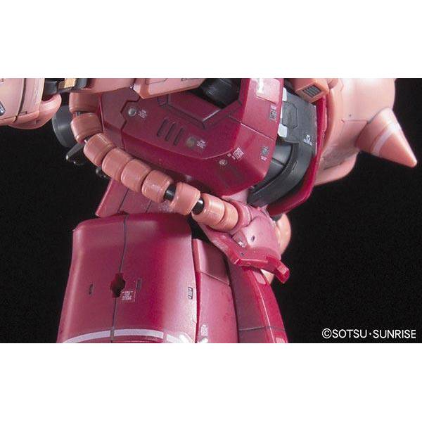 RG 1/144 Gundam 0079: MS-06S Zaku II Char Aznable Custom Model (Plastic ...