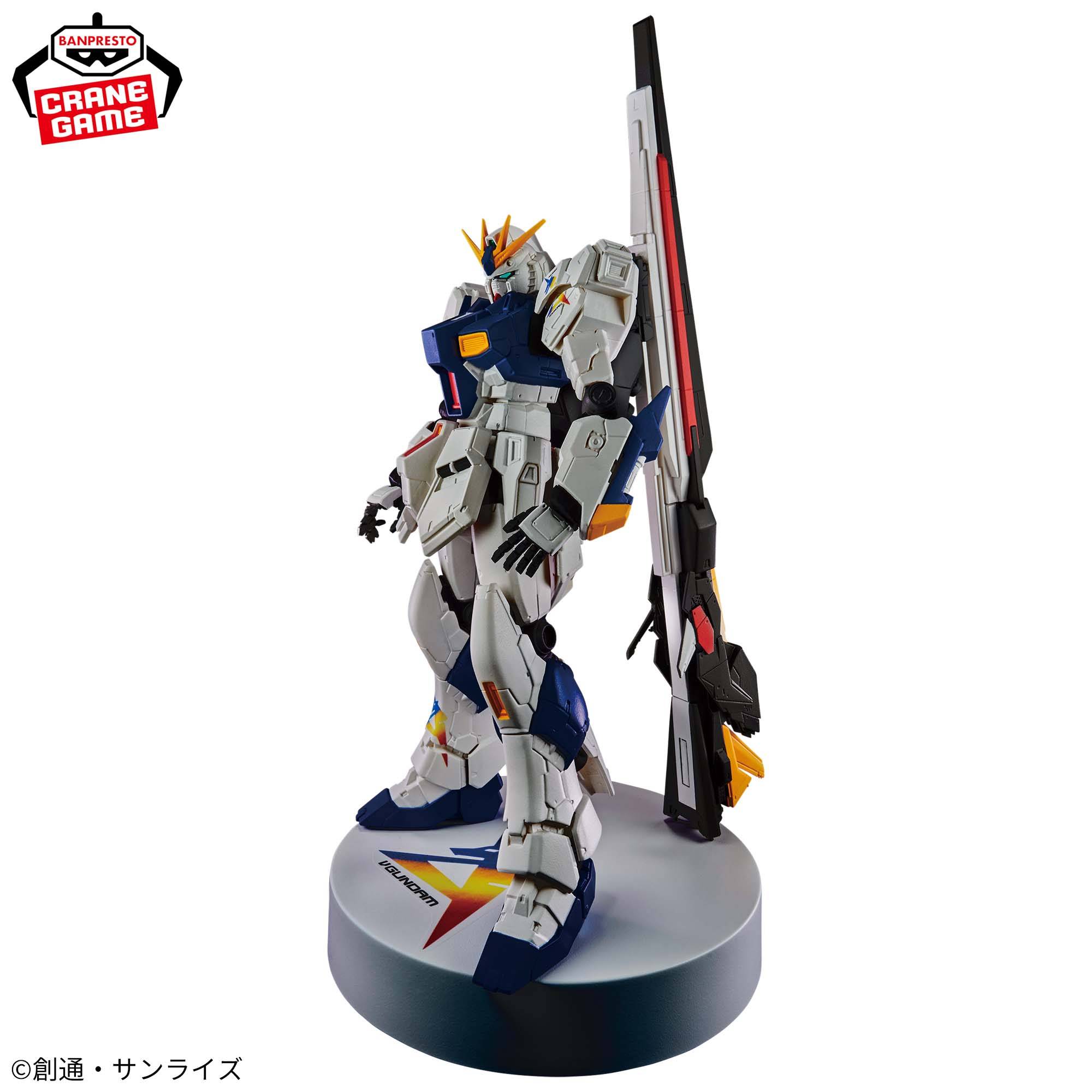 Life-size ν Gundam Statue: Mobile Suit Gundam: Char’s Counterattack ...