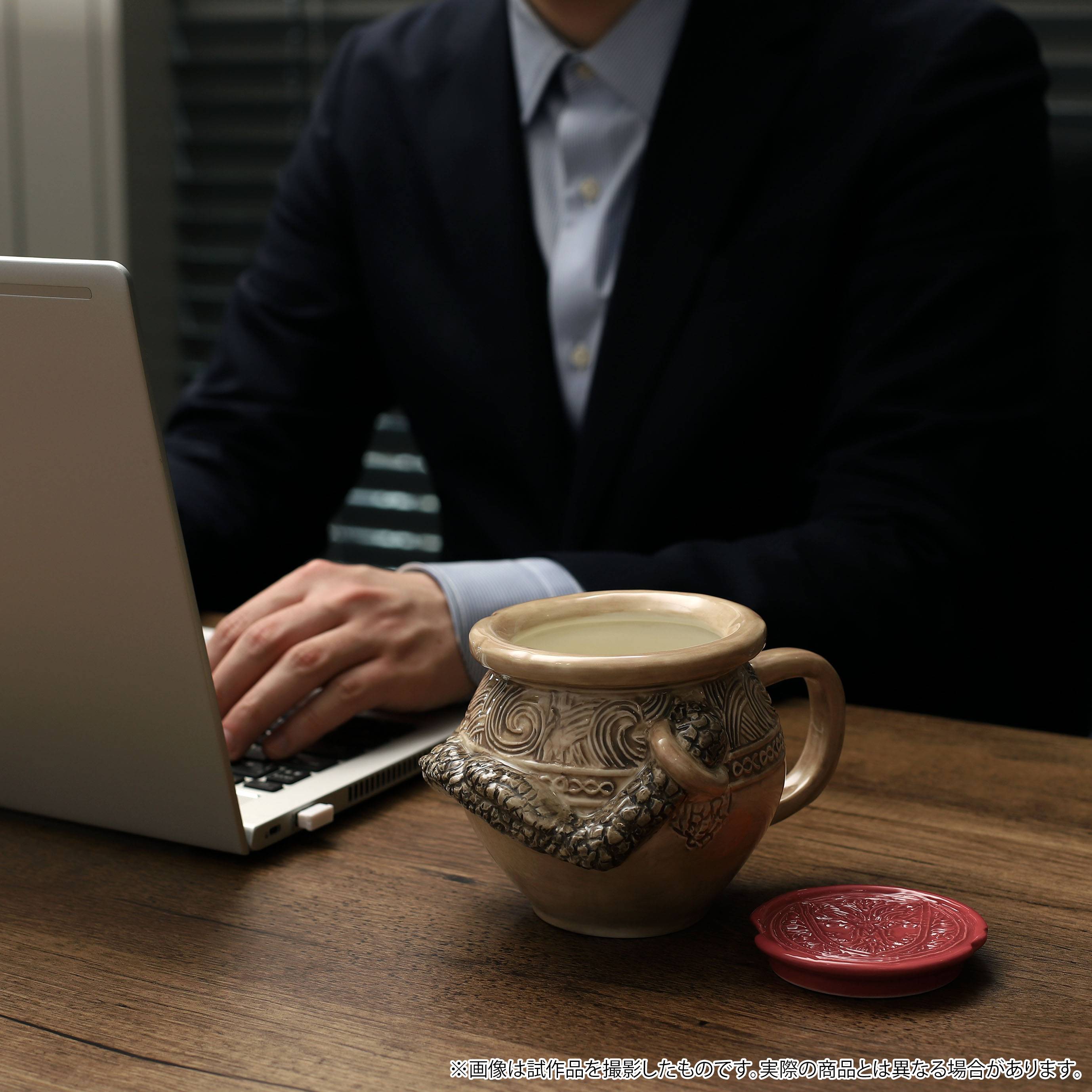 ELDEN RING: Iron Fist Alexander - Mug with Lid [Movic] - Nin-Nin-Game.com