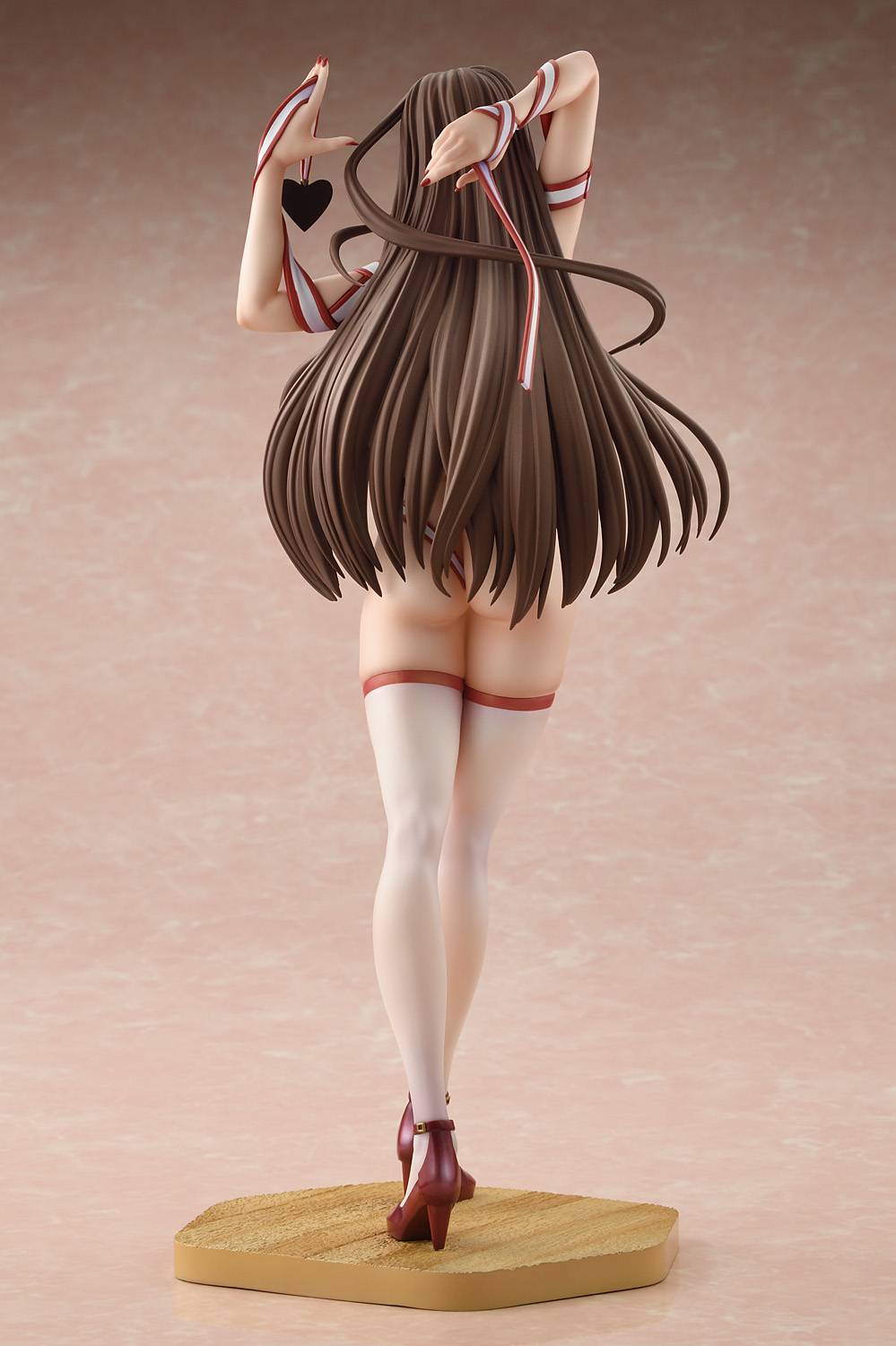 Imaizumi Brings All The Gyarus To His House: Risa Hamazaki 1/6 (Ribbon Ver.) [Nocturne] - Nin ...