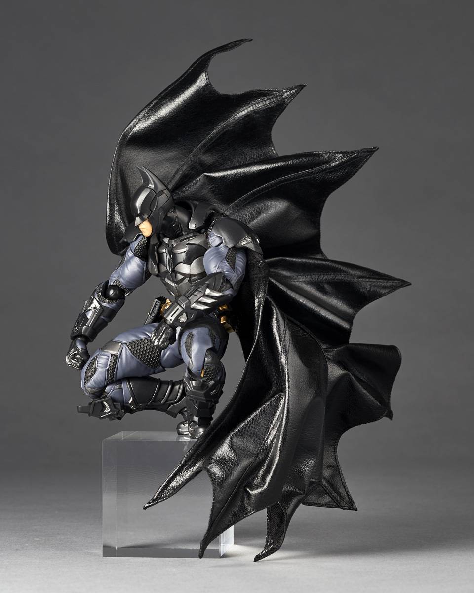 Amazing Yamaguchi/ Revoltech: Batman Arkham Knight - Batman - Arkham ...
