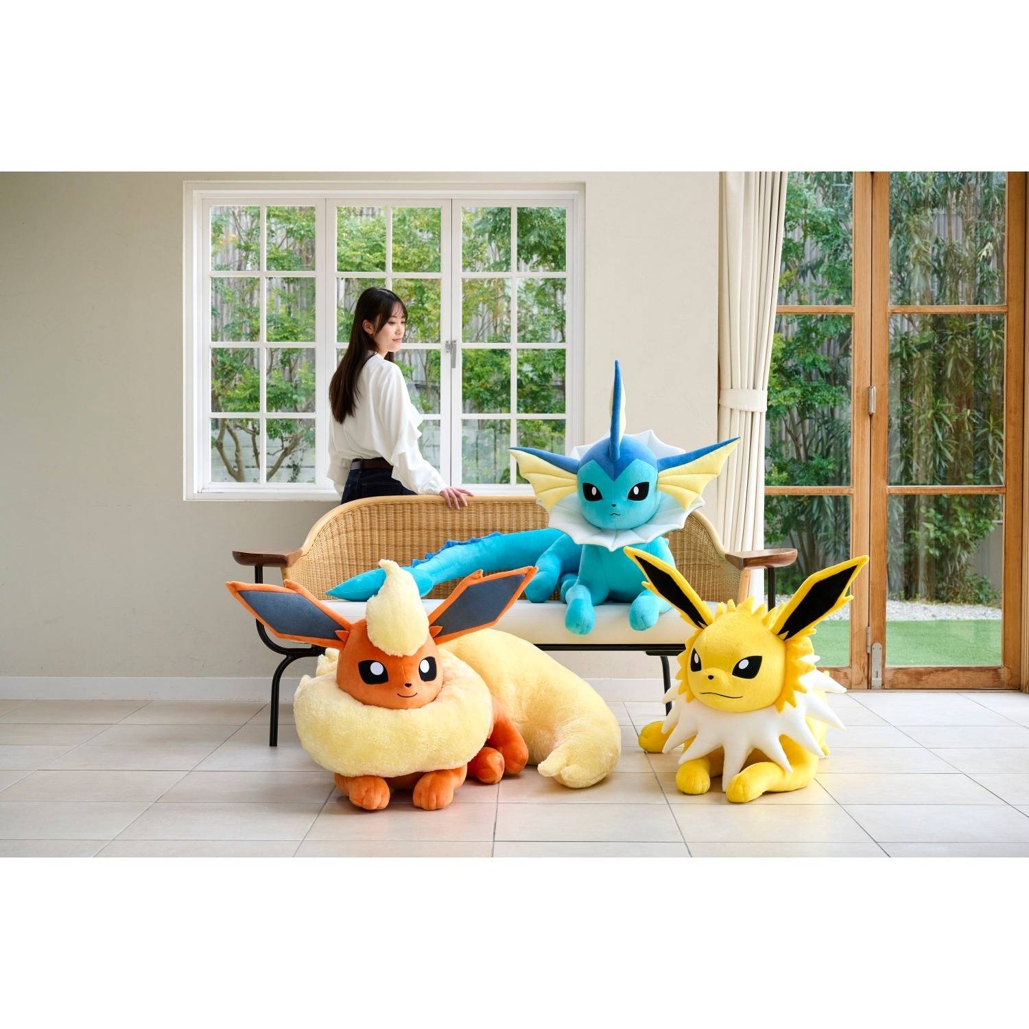 Pokemon: Life-size Plush - Flareon lying down (Limited Edition) [The ...
