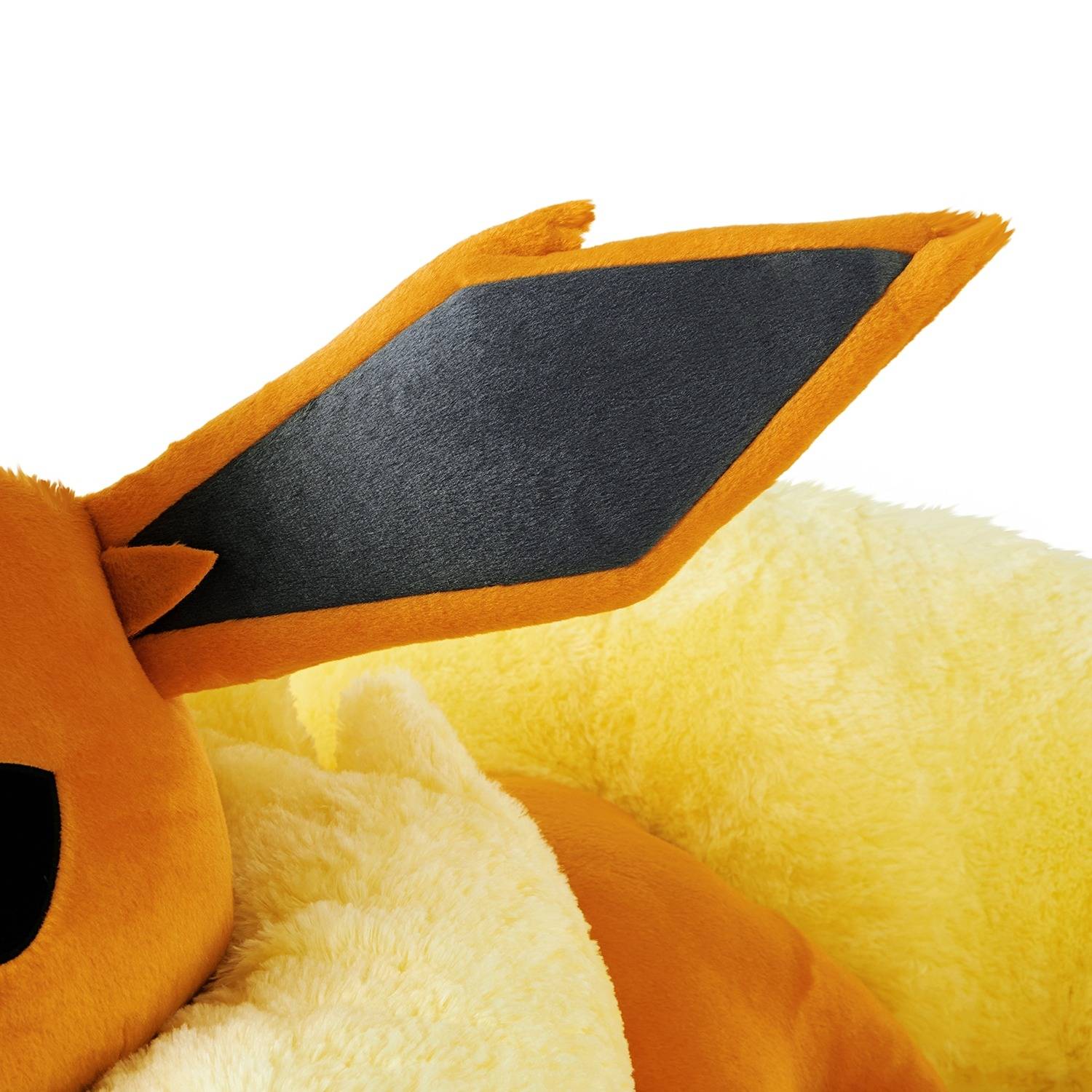 Pokemon: Life-size Plush - Flareon lying down (Limited Edition) [The ...