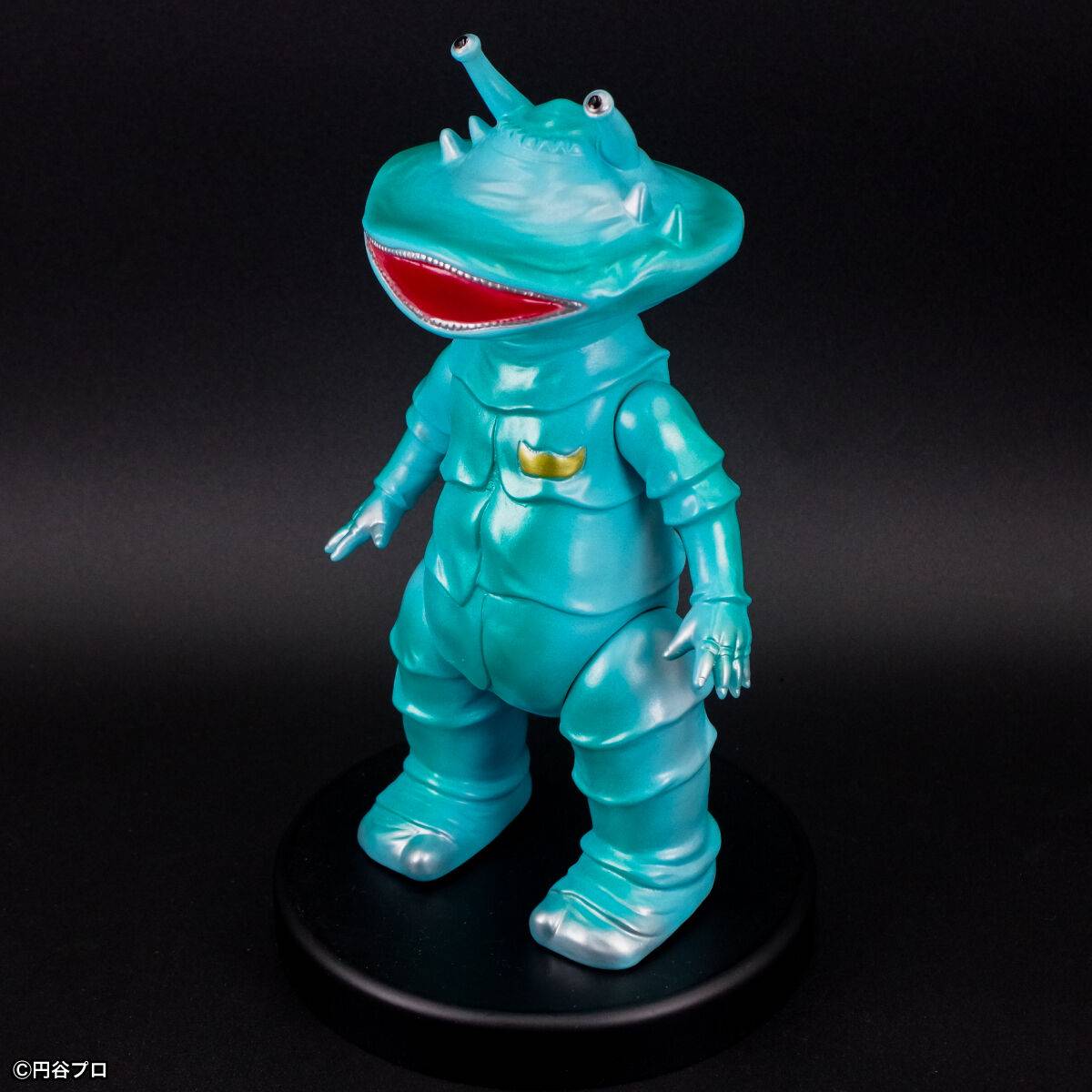 Bullmark: Ultra Q Soft Vinyl Figure - Kanegon (Showa Retro Color Ver ...
