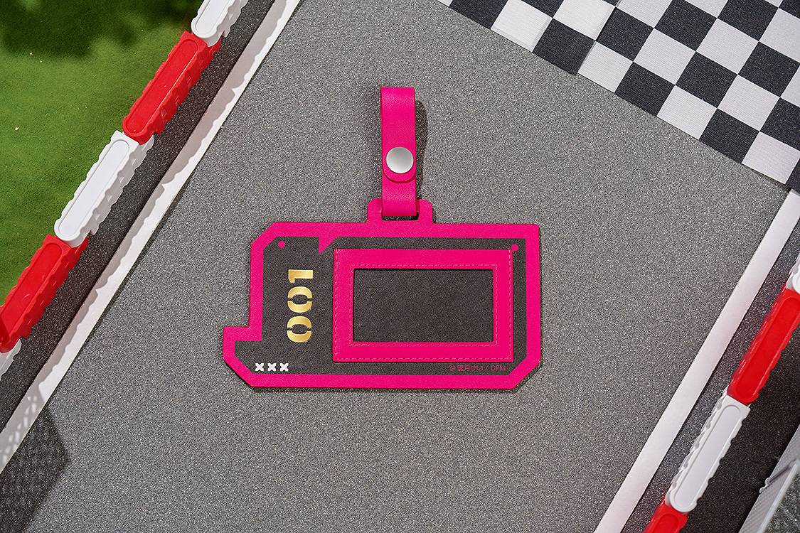 Hatsune Miku: GT Project Hard Shell Luggage - Racing Miku 2025 [Good ...