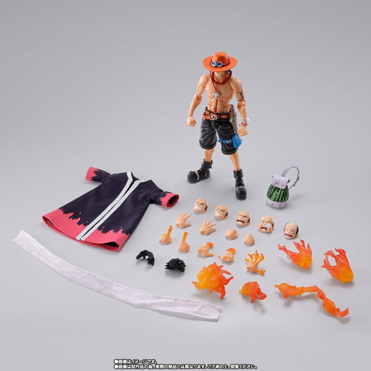 S.H.FIGUARTS: One Piece - Portgas D. Ace (Fire Fist Ace Ver.) [Bandai ...