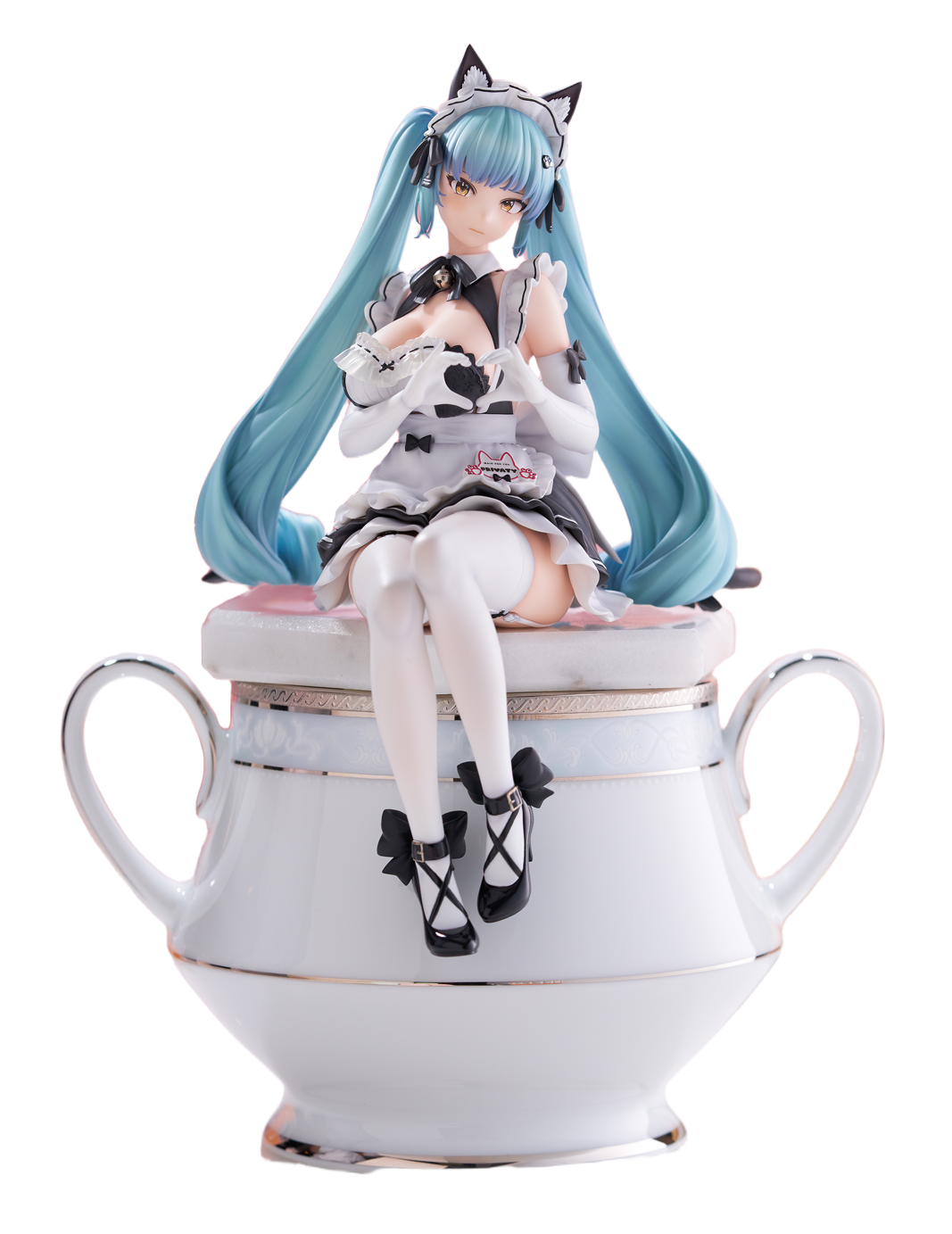 Hatsune Miku x Goddess of Victory NIKKE: Privaty - Unkind Maid Ver ...